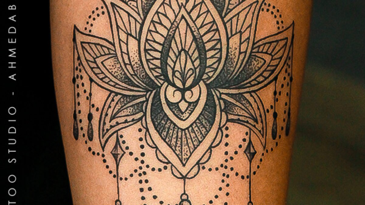 Mandala Tatovering Hip Mandala Tattoos Symbolism And Spiritual